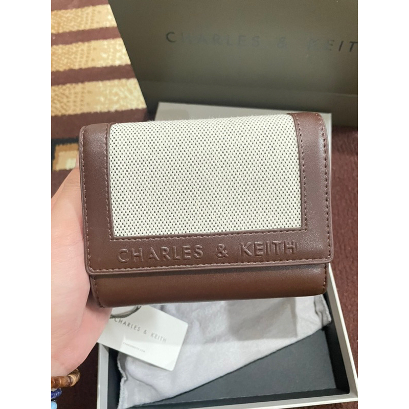 Jual CHARLES & KEITH wallet (dompet charles & keith) original belum ...