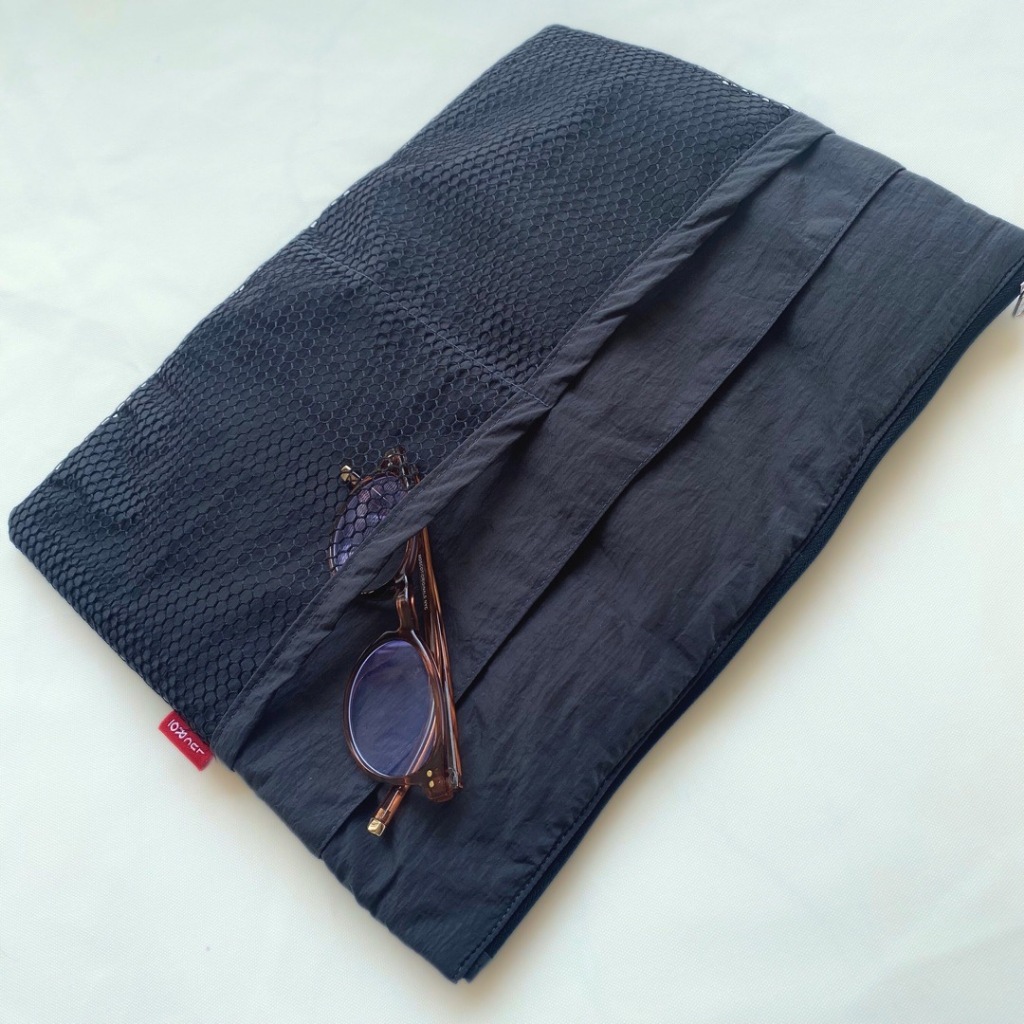 Jual Case Laptop Tas Laptop 14 inch Sarung Laptop by Lucro | Shopee ...