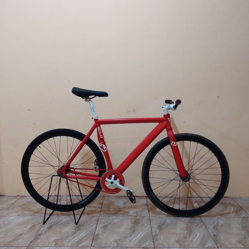Jual Sepeda Fixie Soloist 77 merah | Shopee Indonesia