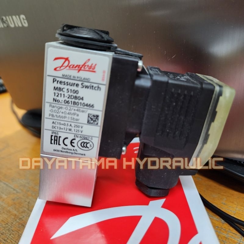 Jual MBC 5100-1211 PRESSURE SWITCH DANFOSS 4 BAR MADE IN POLAND | Shopee Indonesia