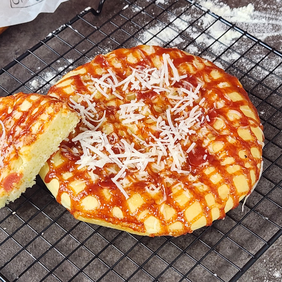 Jual Roti Pizza Sosis Bulat | Shopee Indonesia