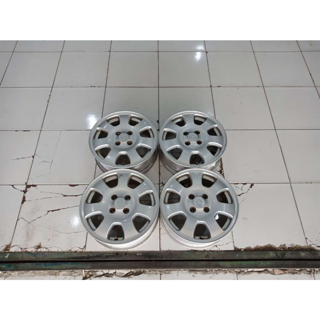 Jual Pelek Mobil Original Copotan Hyundai Avega Ring 15 Pnp Vios, Baleno old, Timor, Soluna ...