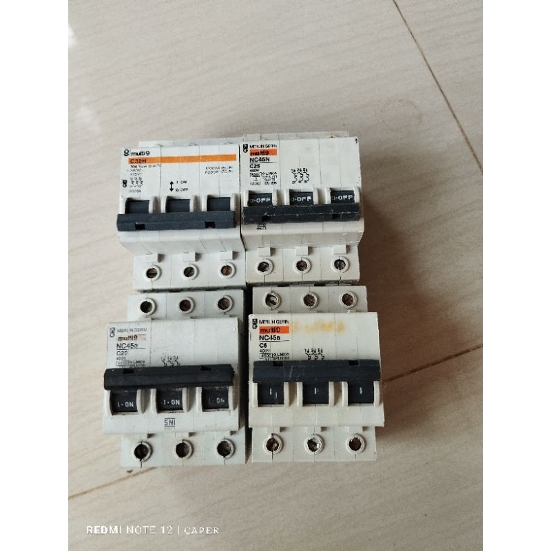 Jual MCB Multi/MERLIN GERIN 3 PHASE SECOND NORMAL | Shopee Indonesia