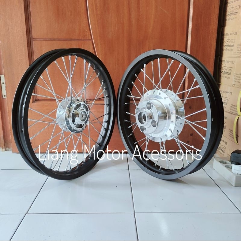 Jual Sepaket Velg Tromol Set Jari2 - Honda Mega Pro Old / GL Pro / GL ...