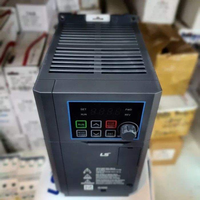Jual INVERTER MERK LS TYPE: LSLV0015G100-4EONN 2HP/1,5 KW 3 PHASE 380 V | Shopee Indonesia