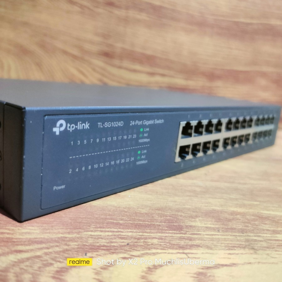 Jual Switch Hub 24 port Gigabit TP-LINK SG1024D-tplink 24port SG 1024D ...