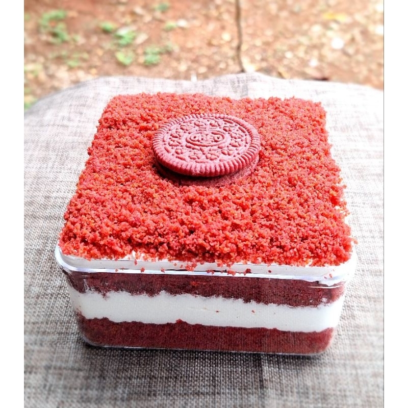 Jual Red Velvet Dessert Box | Shopee Indonesia