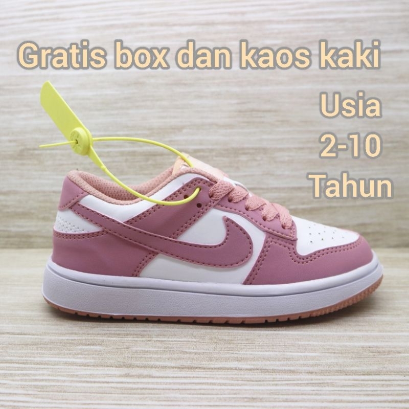 Jual Sepatu Anak Perempuan Kids Nike Dunk Sb Sepatu Sneaker Cewek ...