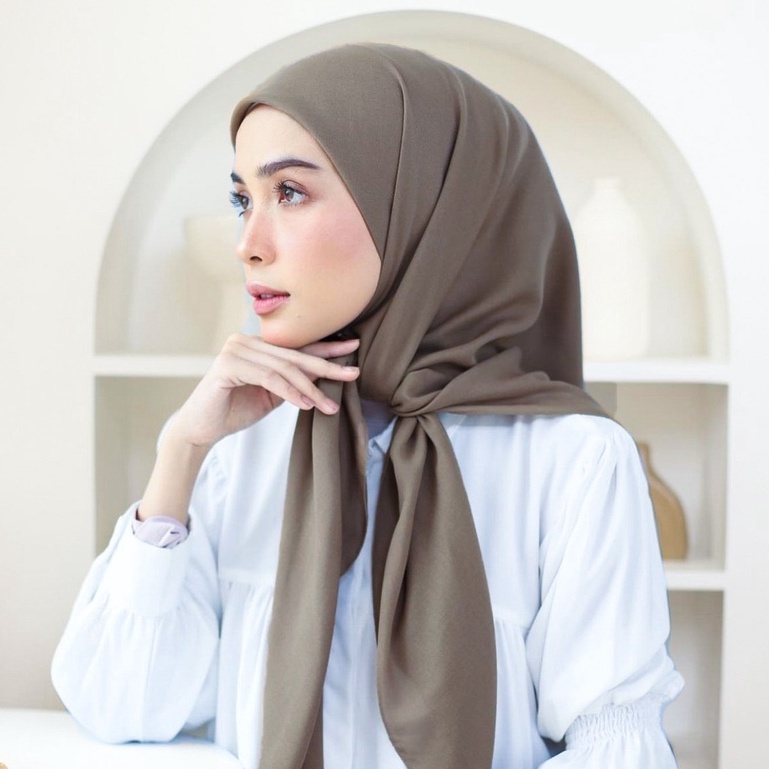 Jual [ COD ] Bella Square 50 Warna Hijab Segiempat Premium Anti Letoy | Shopee Indonesia