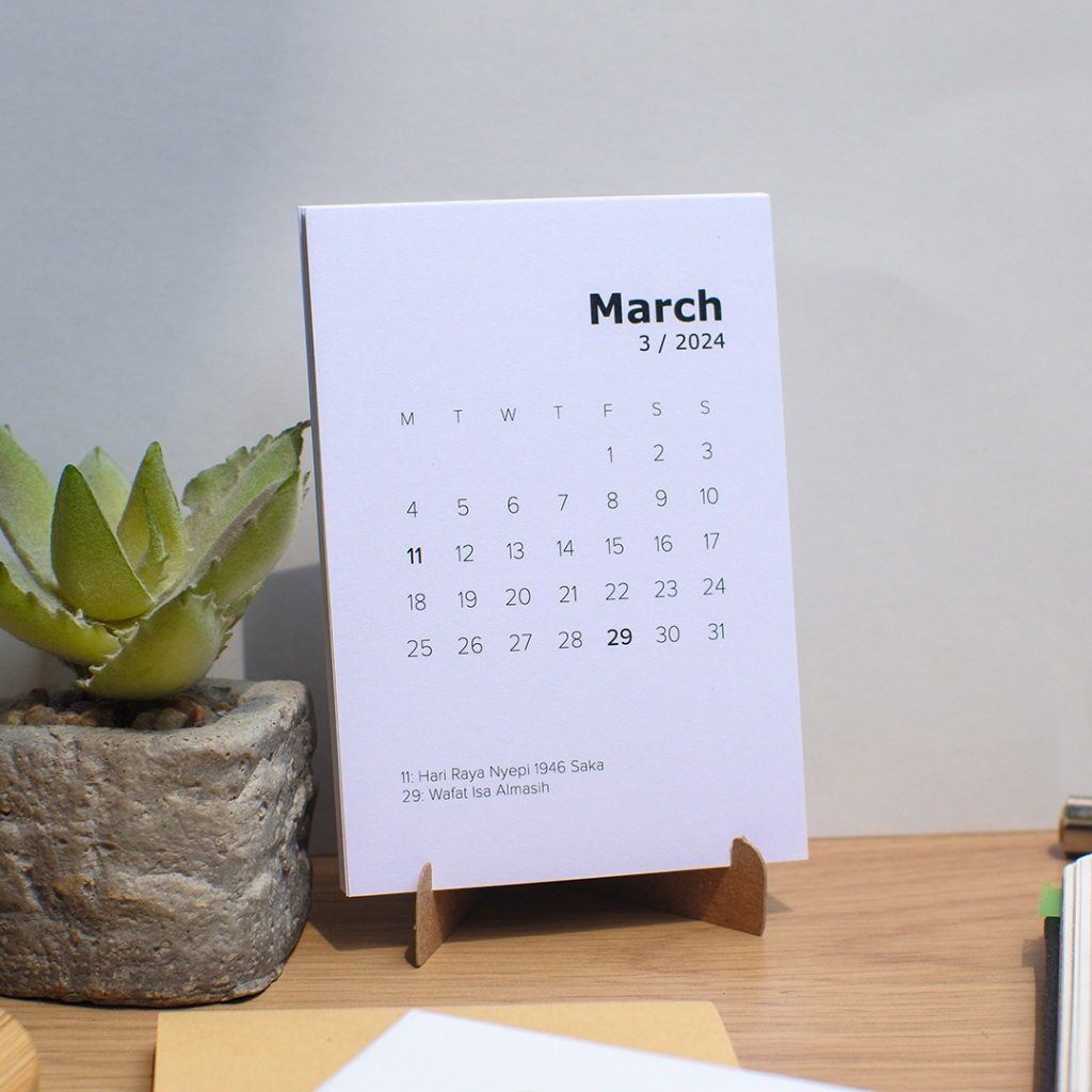 Jual 2024 Mini Calendar by Lun Projects - Kalender Meja Minimalis ...