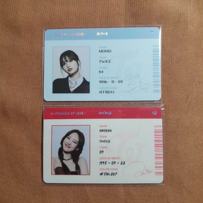 Jual Twice FORMULA of LOVE Scientist ID CARD official | Shopee Indonesia