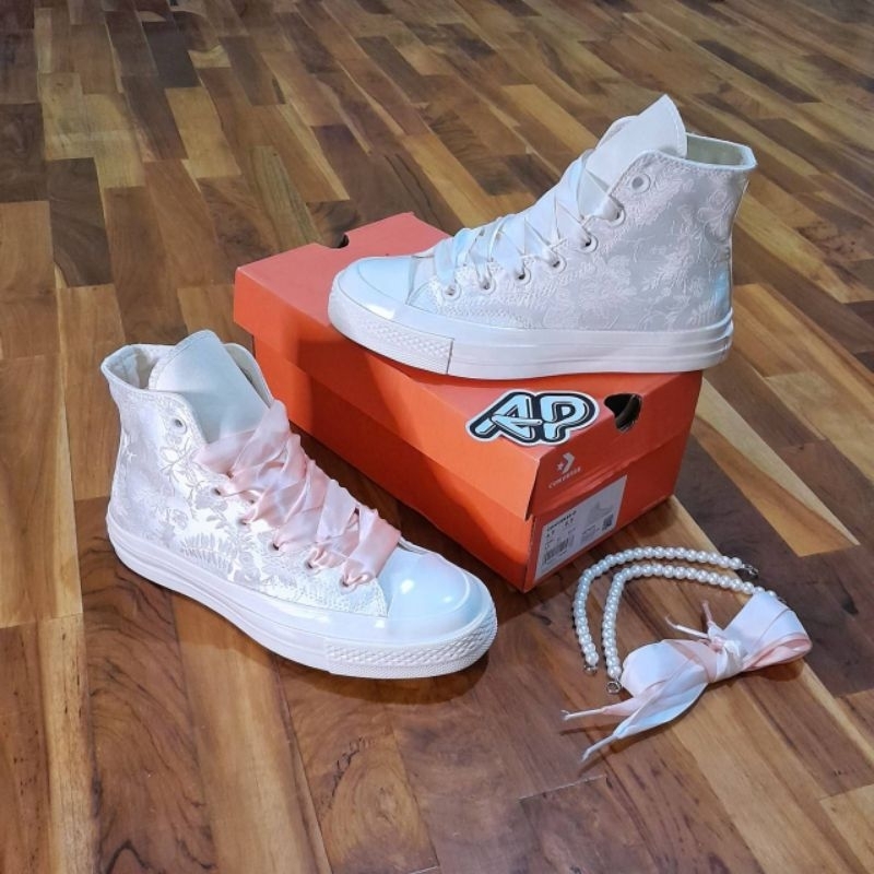 Jual Converse 70s Hi Top Silk Ribbon White | Shopee Indonesia