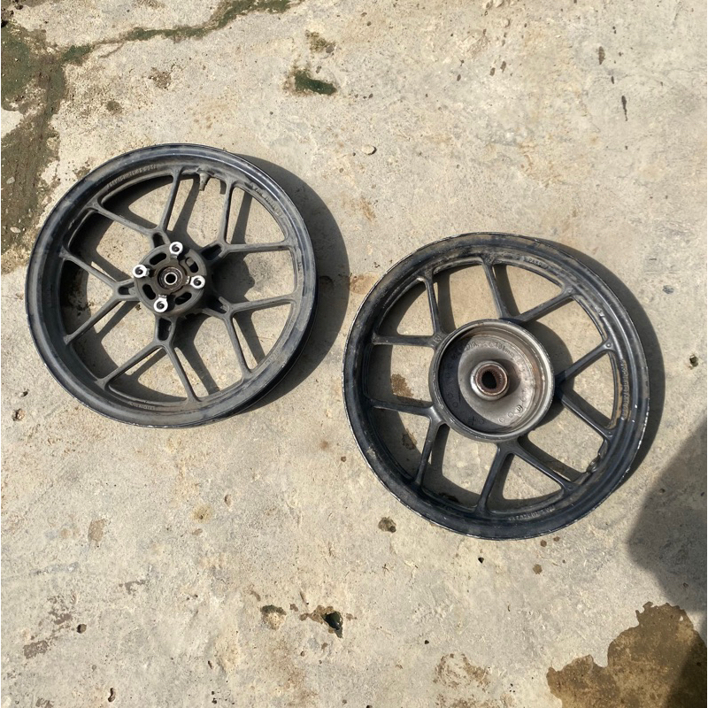 Jual velk Vario 125/150 (velk akar/velk Y / velk Vario LED old ...