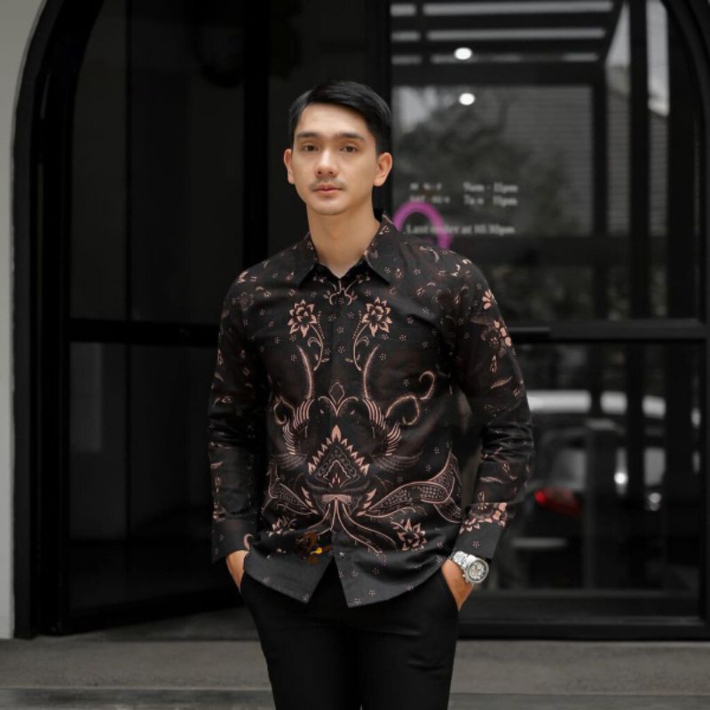 Jual Batik Pria Lengan Panjang Hitam Batik Pria Modern Motif Cicak Rowo ...
