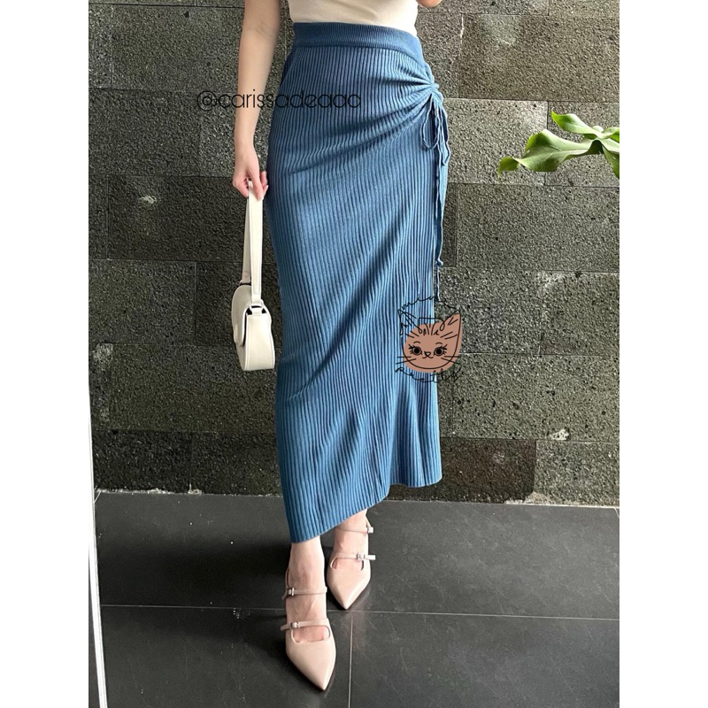 Jual Rok Serut Rajut 1/3 / A Line Mermaid Skirt | Shopee Indonesia