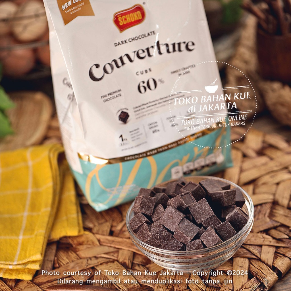 Jual Schoko Cube 60% 100gr Dark Chocolate Couverture Cokelat Dadu ...