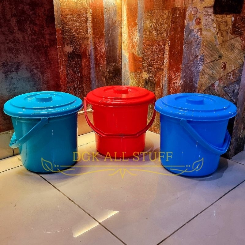 Jual Ember Tutup Bertutup Gagang Bergagang Ngepel Timba Wadah Air ...