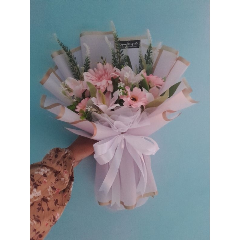 Jual Buket Bunga Lily Mix | Bunga Artificial | Free Kartu Ucapan ...