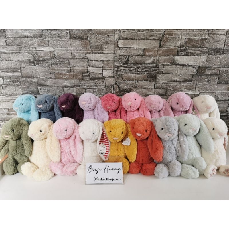 Jual Boneka Kelinci Jellycat Bunny Excellent Condition ukuran Medium update 25 July 2024 ...