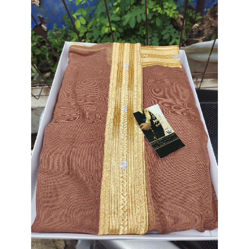 Jual Luaran jubah raja salman bisht Mislah Jubah Imam Original import ...