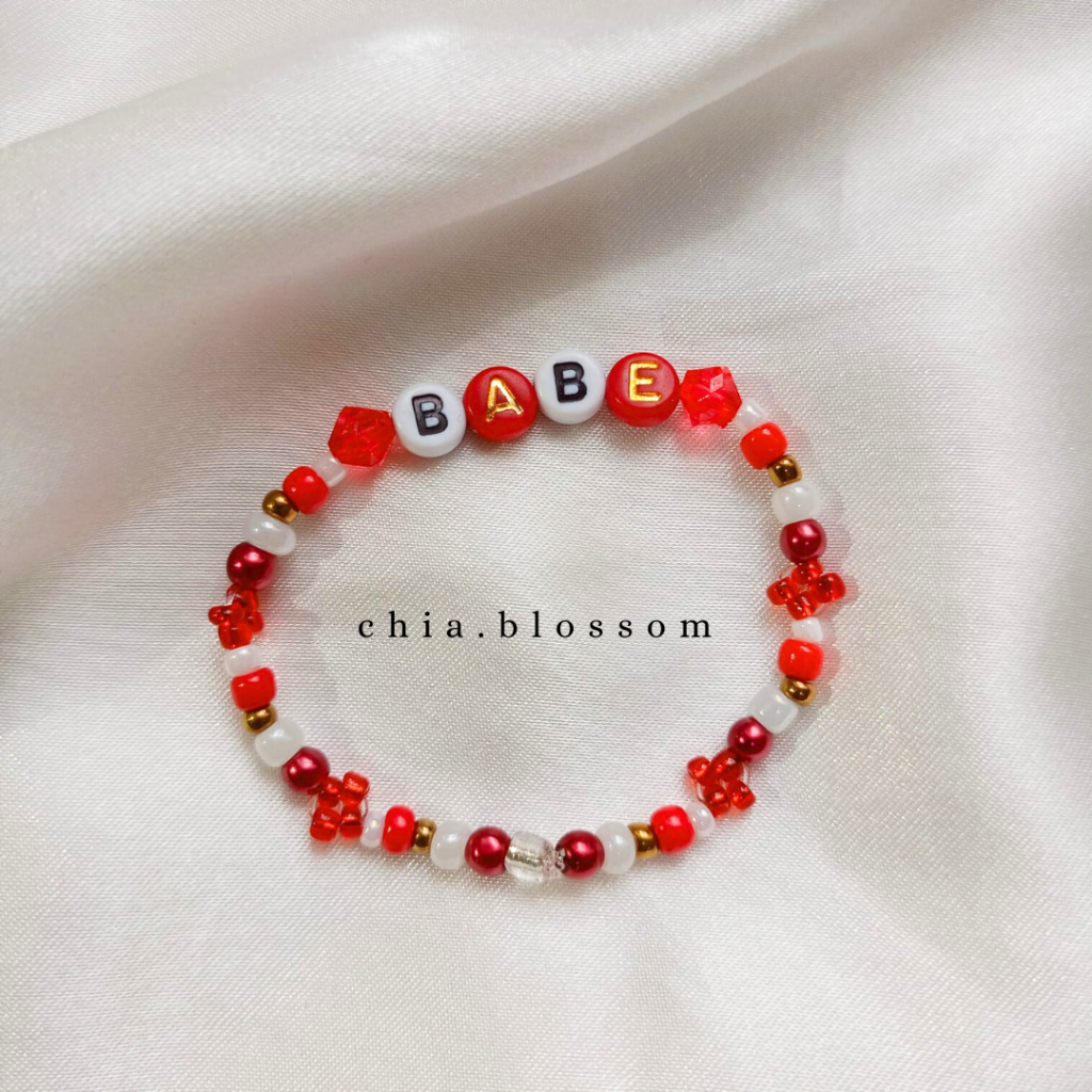 Jual Friendship Bracelet from Taylor Swift Red Album | Shopee Indonesia