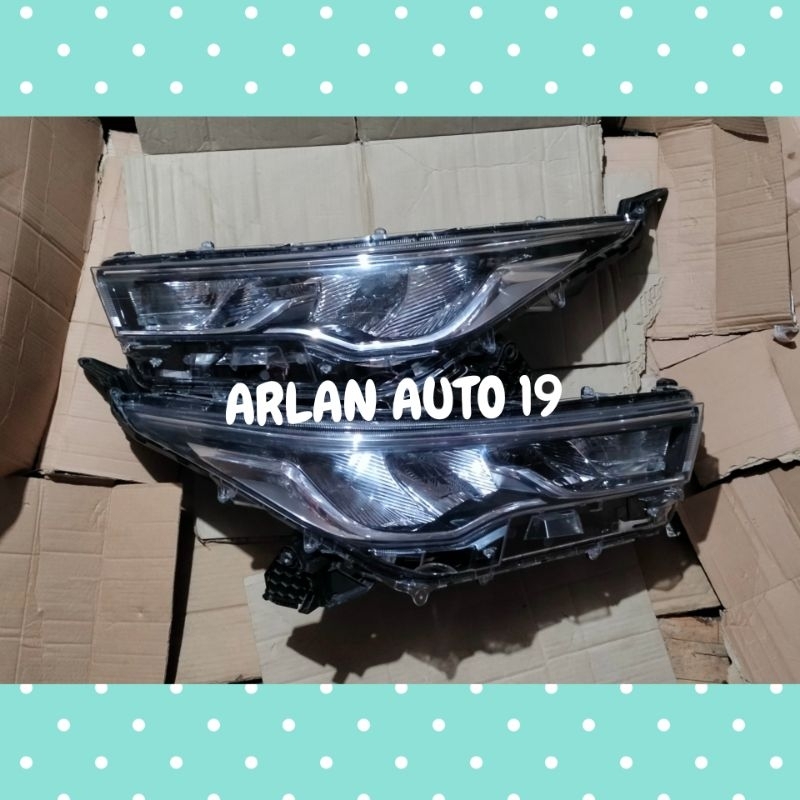 Jual headlamp toyota Innova zenix lampu depan inova full LED type Q V G ...