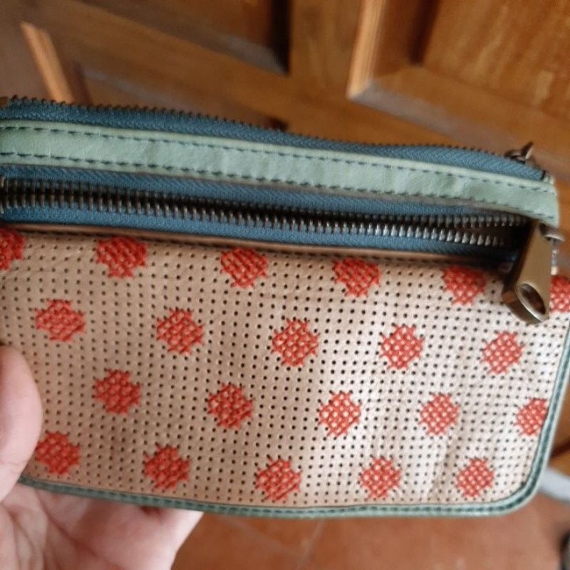 Jual dompet/wallet FOSSL ori preloved | Shopee Indonesia