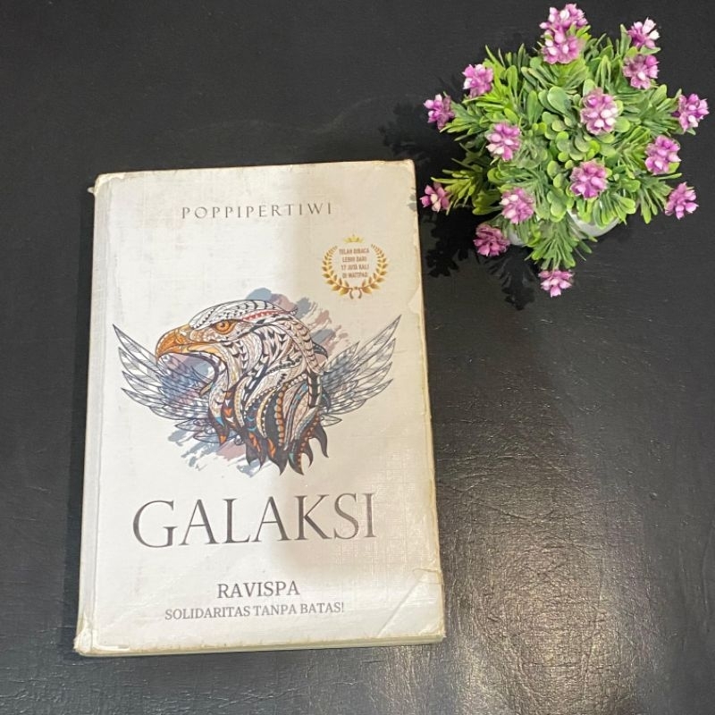 Jual Novel Galaksi - Poppi Pertiwi (TTD Penulis) | Shopee Indonesia
