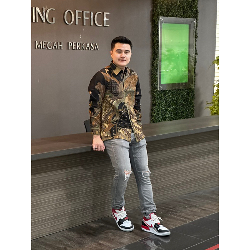 Jual Batik exclusive jaitan smock bahan doby solo premium full lapisan ...