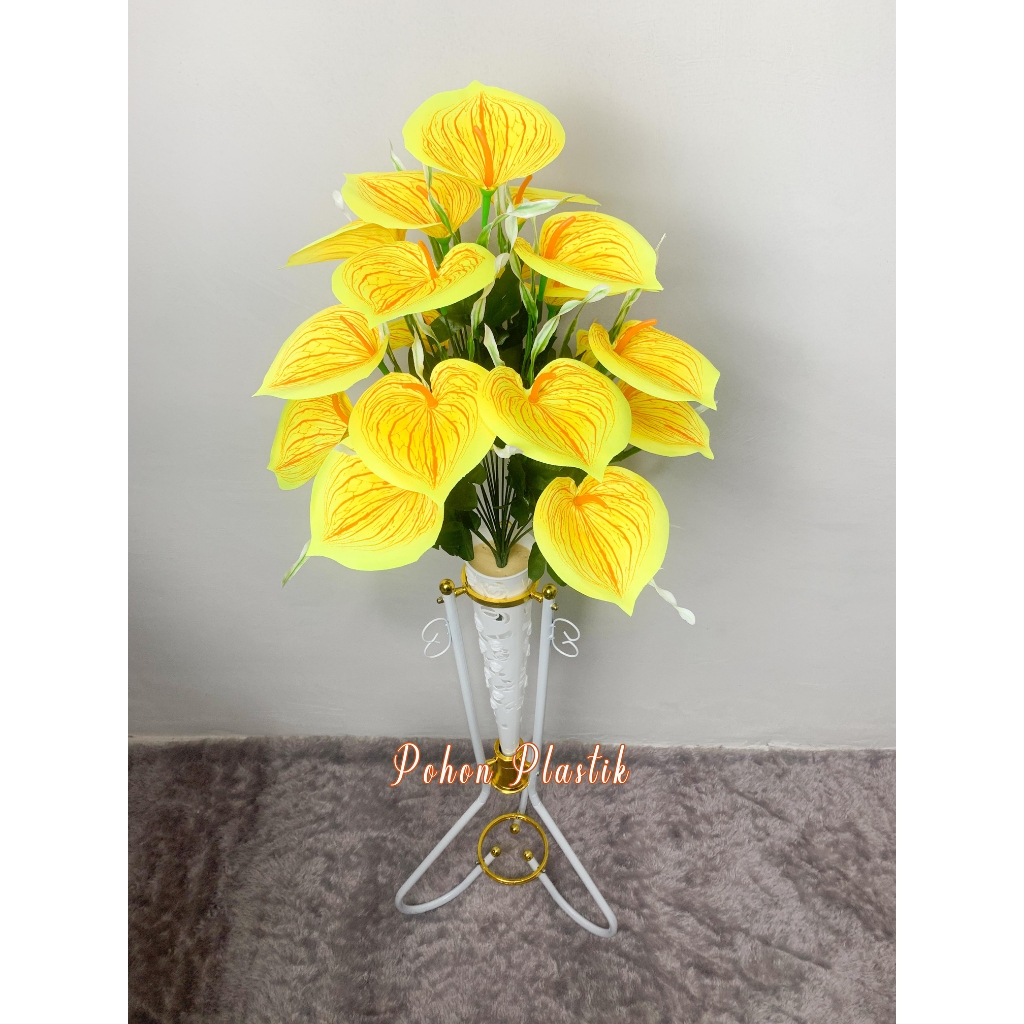 Jual bunga aron panda 18 kuntum artificial satu set dengan pot standing ...