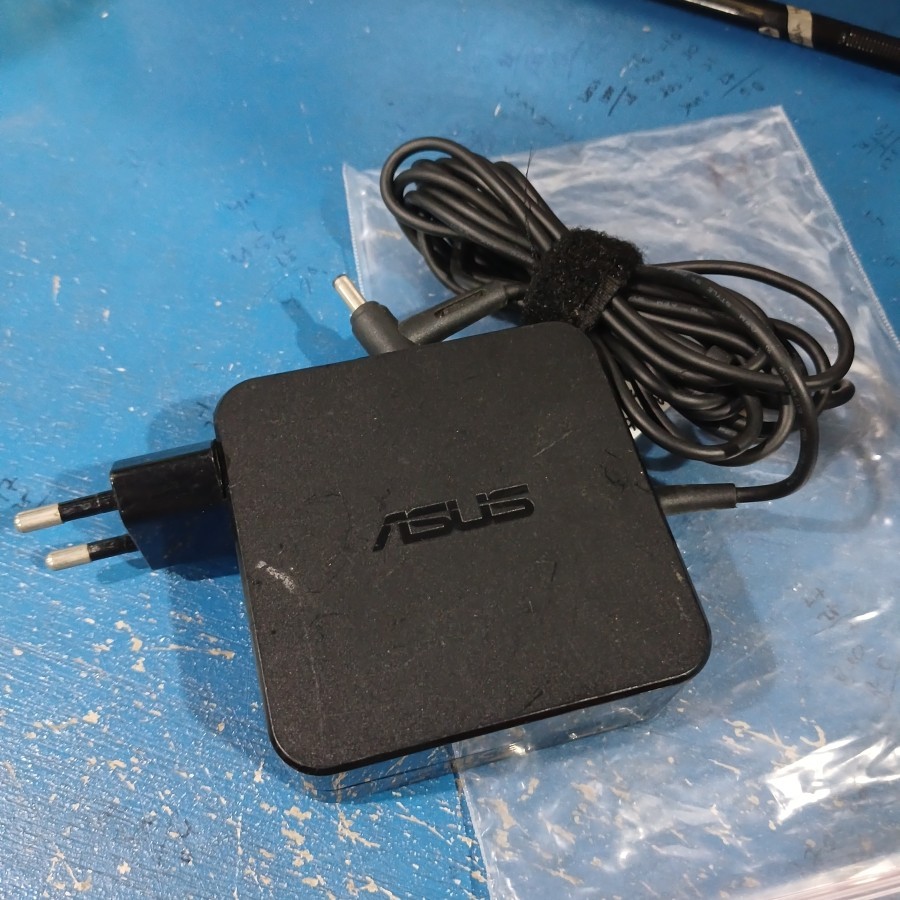 Jual ADAPTOR LAPTOP ASUS 19V 3.42A | Shopee Indonesia