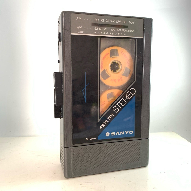 Jual WALKMAN SANYO M-G44 SIAP PLAY KASET PITAMU | Shopee Indonesia
