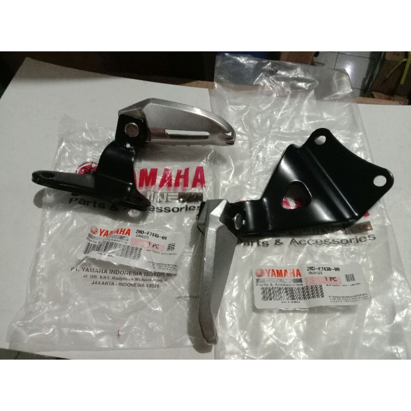 Jual foot step footstep belakang Mio smile kiri kanan original Yamaha ...