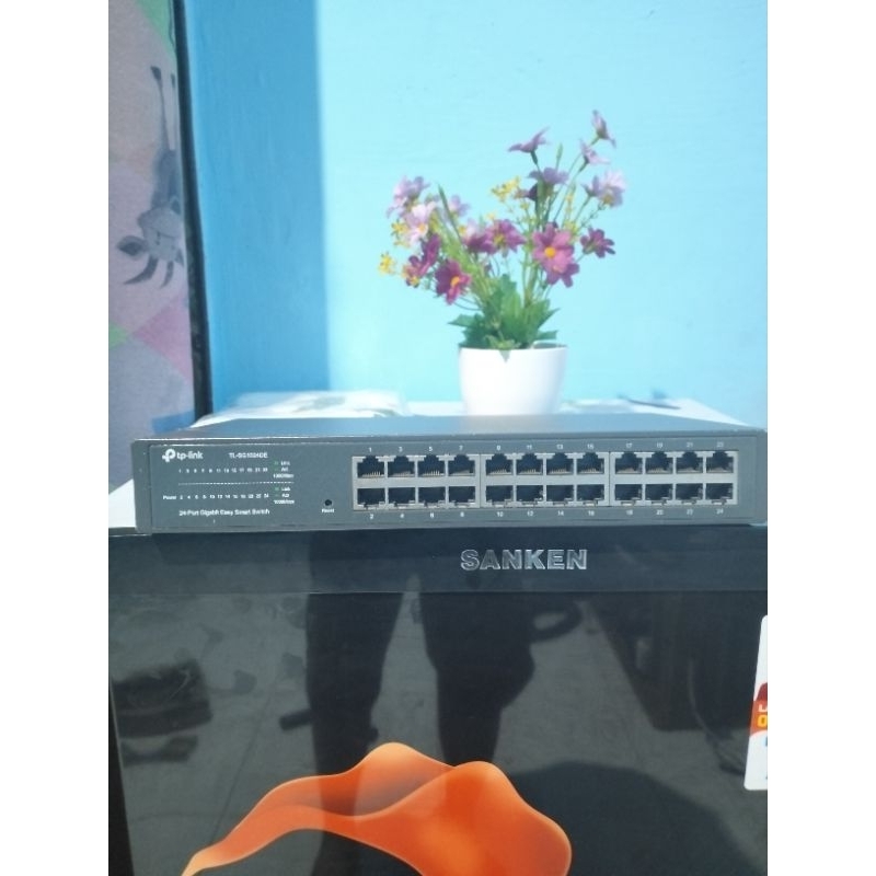 Jual SWITCH HUB 24 PORT GIGABIT TP-LINK TL-SG1024DE | Shopee Indonesia