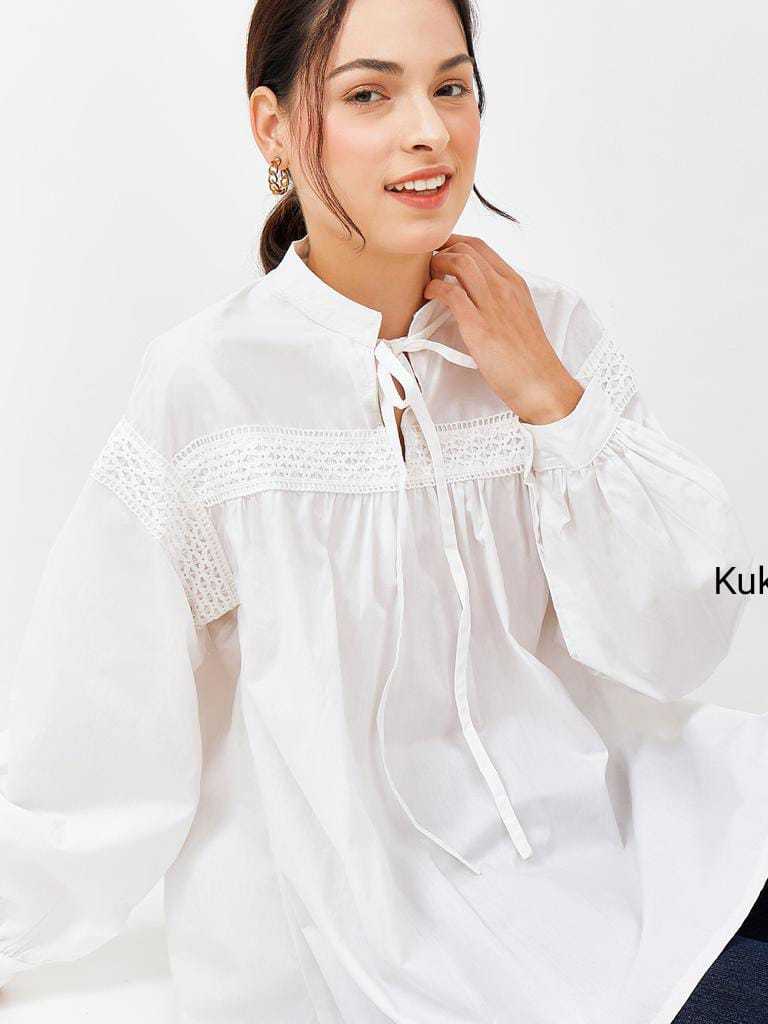 Jual Kukky Top Blus Katun Renda Baju Atasan Wanita Oversize Cora Blouse ...