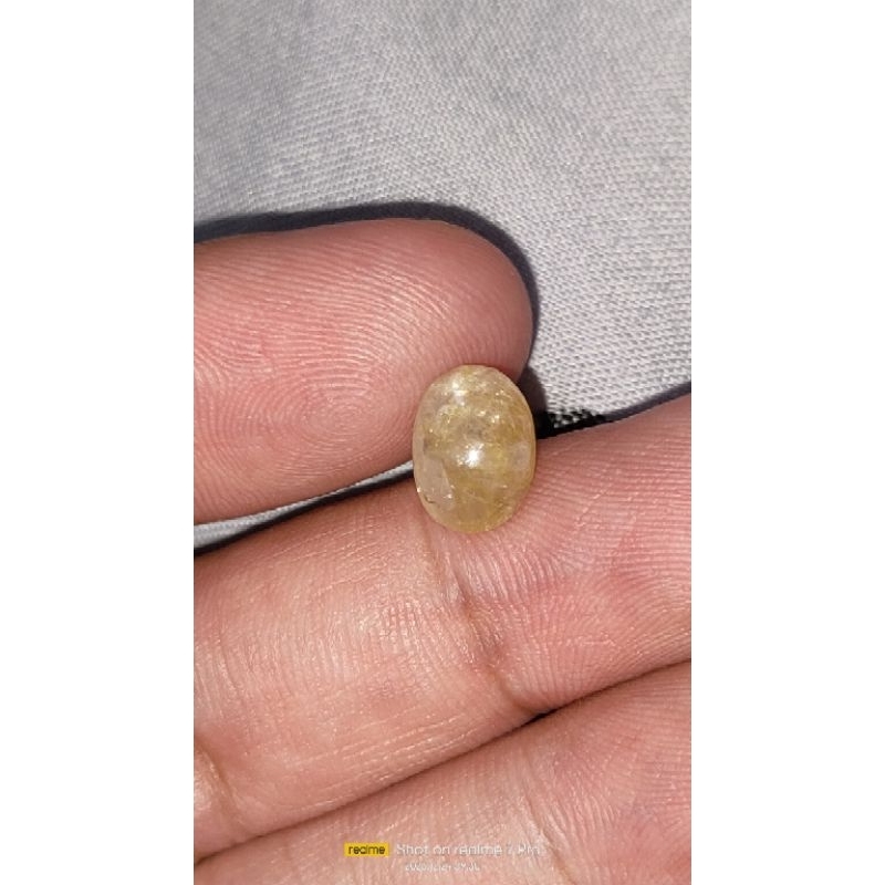 Jual natural light yellow star sapphire srilangka 3.20cts | Shopee ...