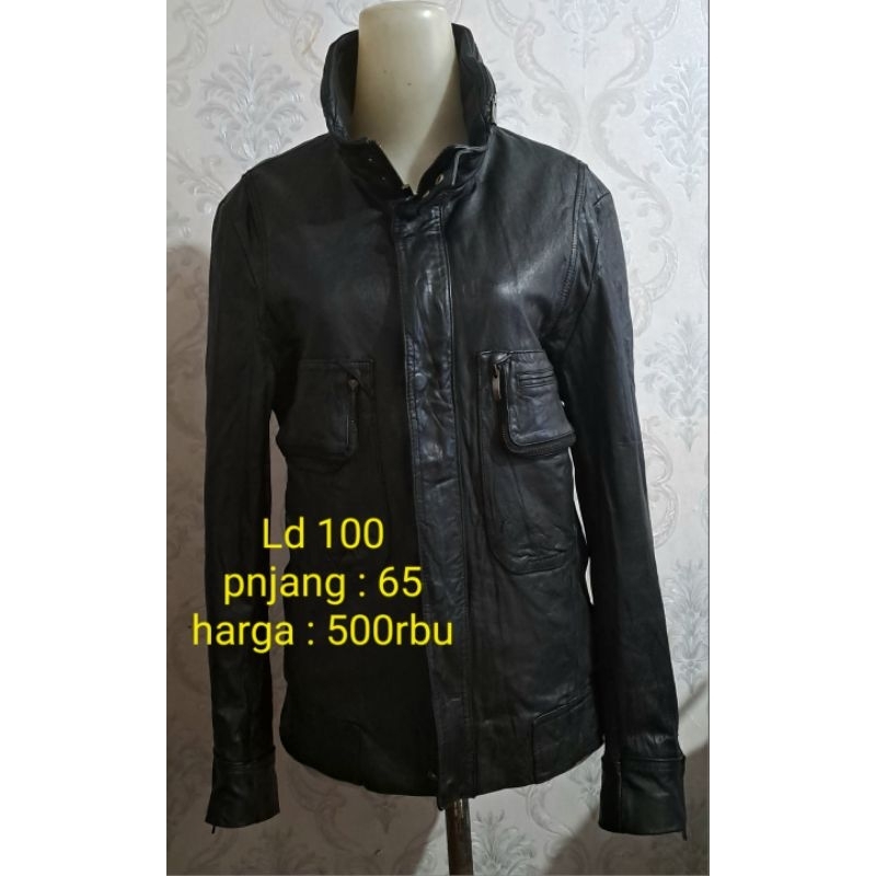 Jual Jaket kulit domba asli model Truker ada hudi | Shopee Indonesia