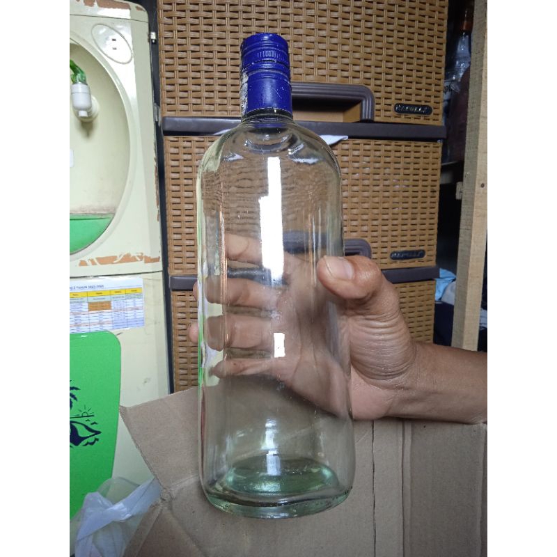 Jual botol kaca 1 liter, botol bensin plus tutup , botol jus botol jamu ...