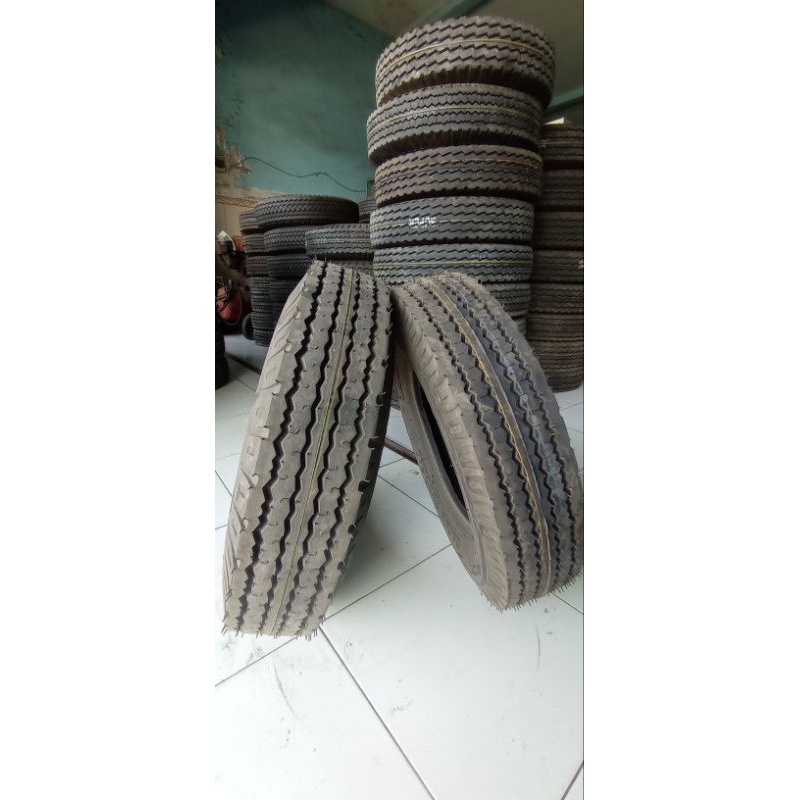 Jual Ban mobil L300,box,sejenisnya uk 700-14 | Shopee Indonesia