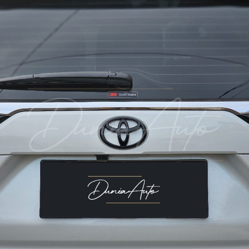 Jual Emblem Logo Deep Black Glossy Toyota Innova Zenix Belakang ...