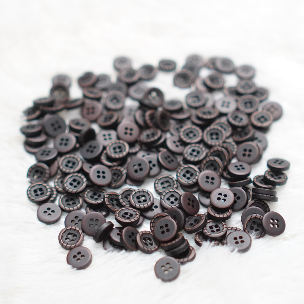 Jual Kancing Baju Kemeja 144 Pcs 9mm dan 11mm Model Formal AG-K ...