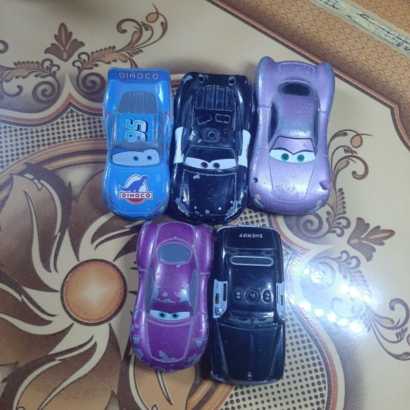Jual Mainan mobil besi cars disney holley shiftwell, dinoco, sherift ...