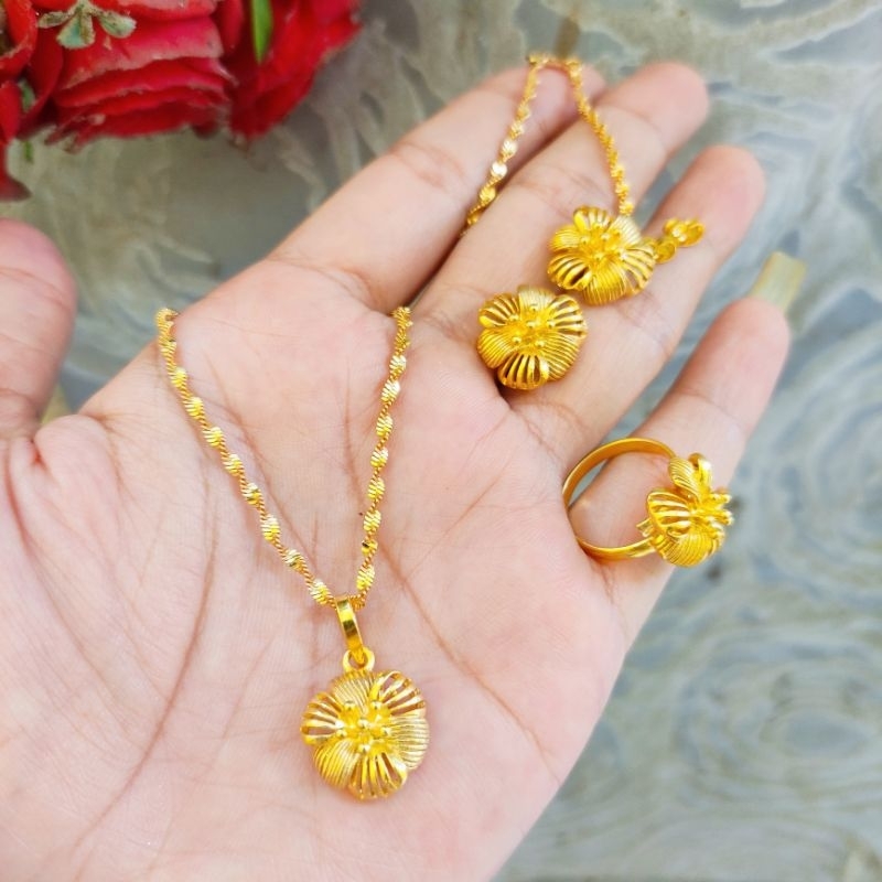 Jual set liontin bunga tulip | Shopee Indonesia