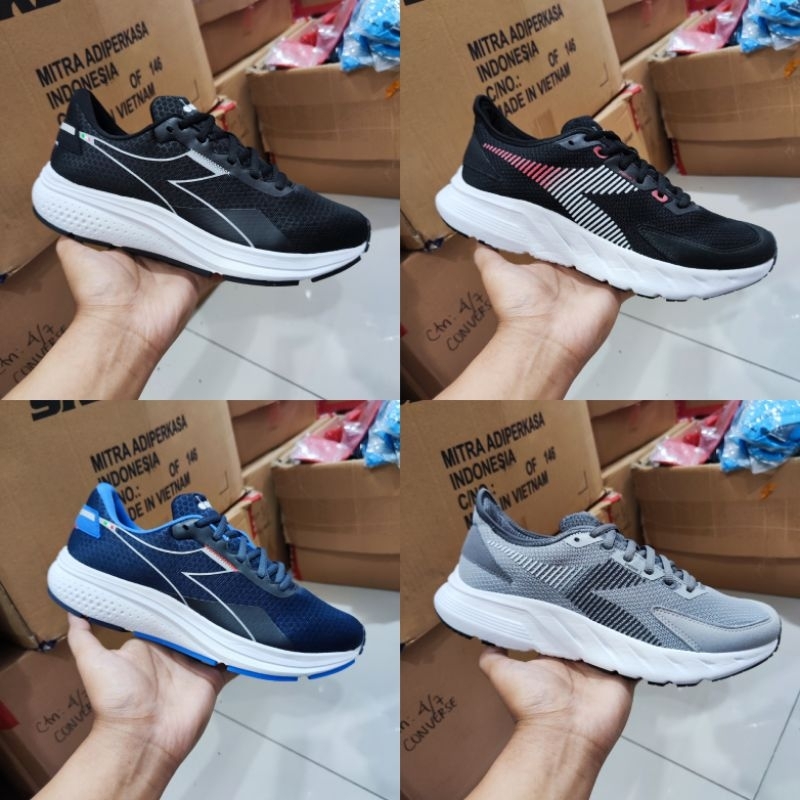 Jual Diadora Passo Men's Running Shoes With Memory Foam Original ...