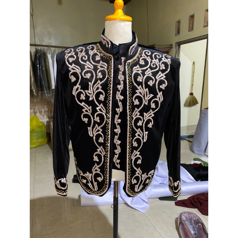 Jual Beskap Pengantin Jawa || Beskap Bludru Pengantin || Beskap Jawa ...