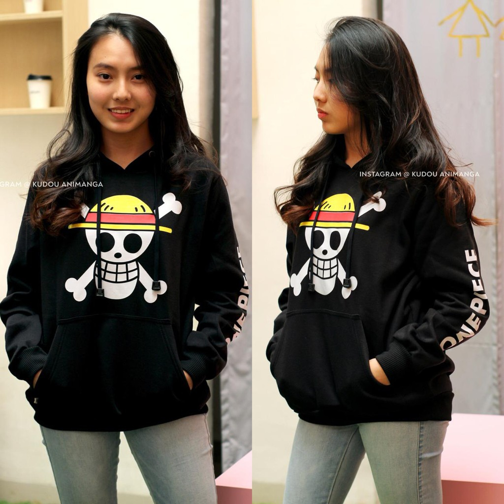 Jual Sweater distro anime Onepiece Mugiwara Logo Black | Shopee Indonesia