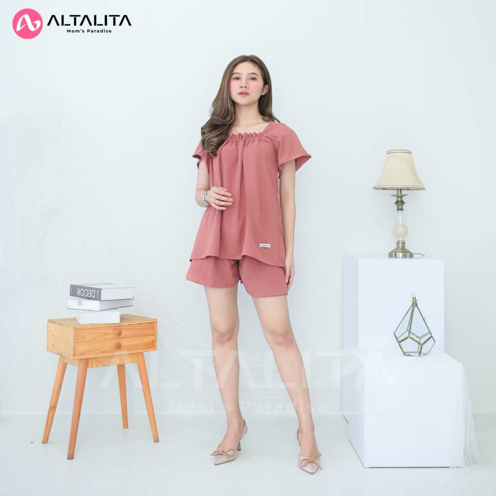 Jual Altalita - One Set Arunika Setelan Wanita Hotpans Crinkle Airflow ... Jual Altalita - One Set Arunika Setelan Wanita Hotpans Crinkle Airflow ...
