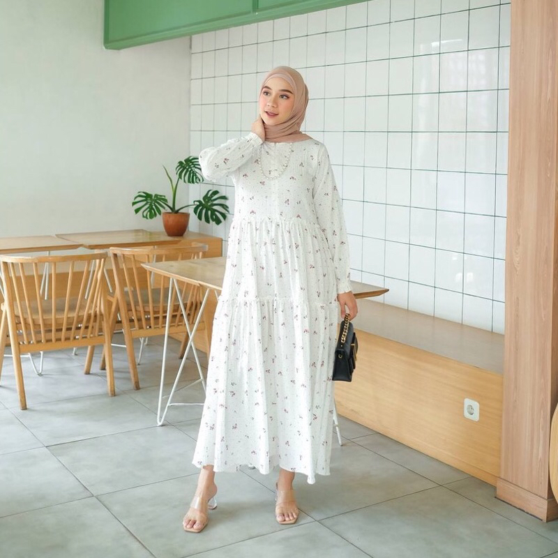 Jual Chrisa Midi Dress M | Shopee Indonesia