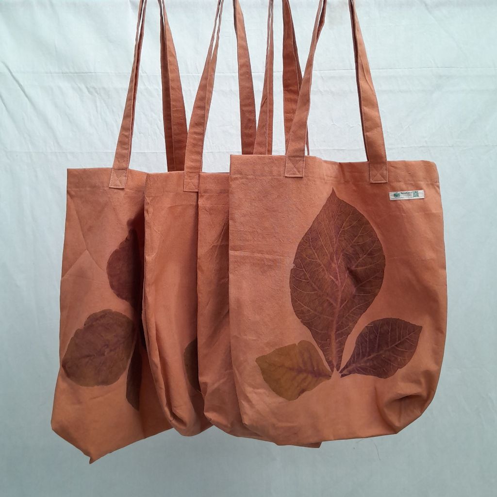 Jual Totebag Ecoprint Daun Jati - Tas Tote Ecoprint Oranye Bakau ...