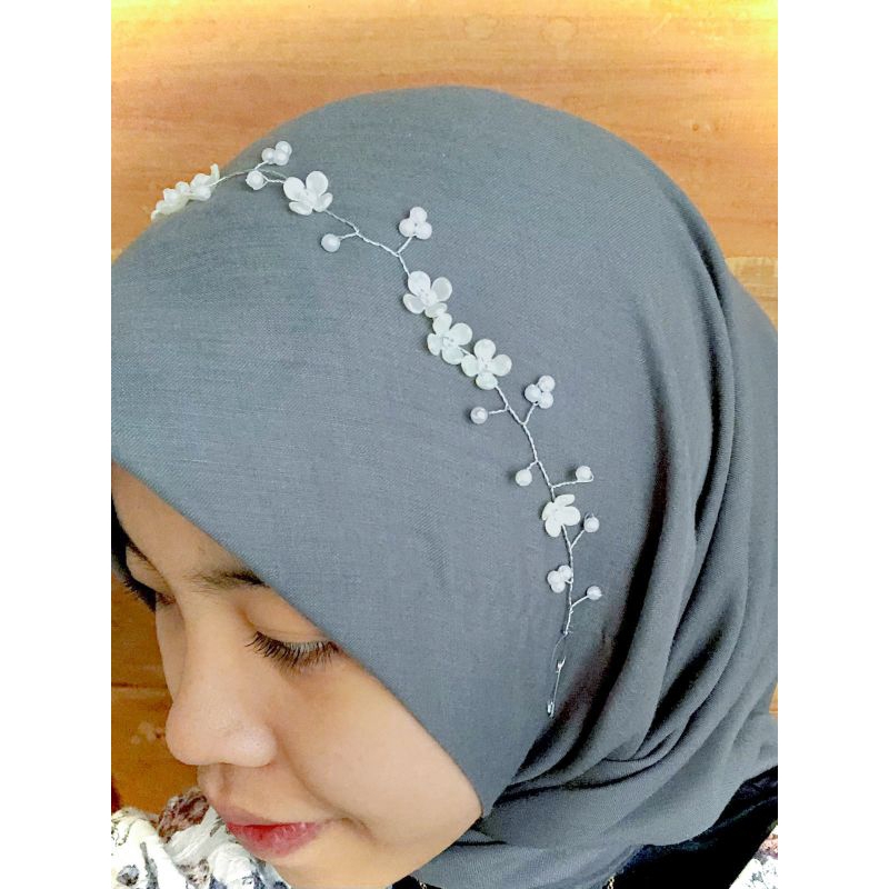 Jual Headpiece Hiasan Kepala Hijab Mutiara wisuda|Bridesmaid|Kondangan ...